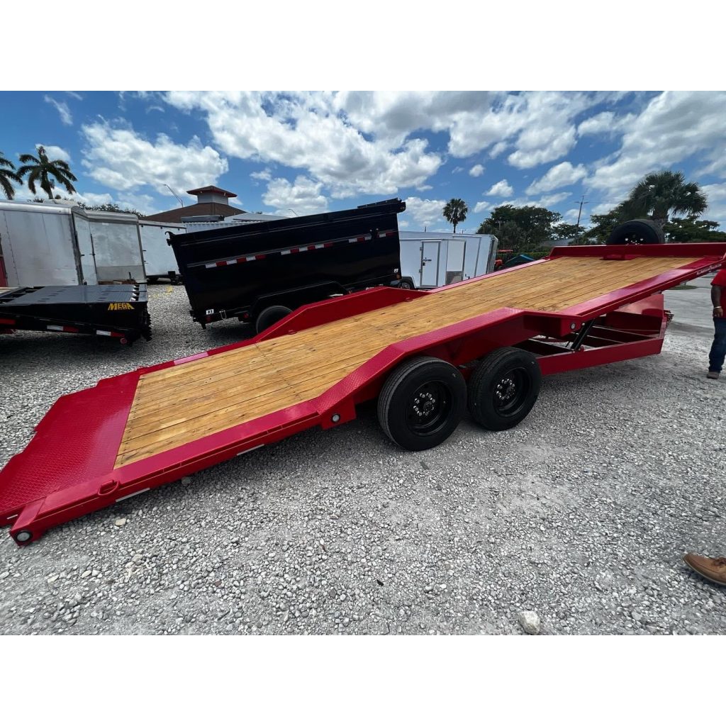 24’ MaxxD Flatbed w/ Drive Over Fenders & Hydraulic Tilt Deck - The ...